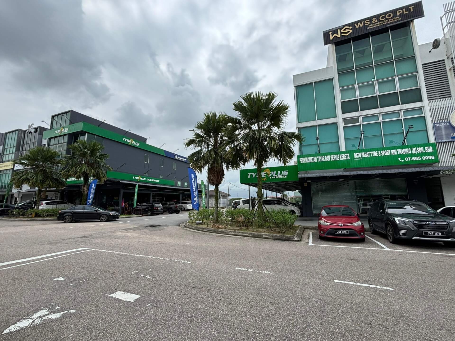 Tyre Shop in Johor Bahru | Tyreplus - Batu Pahat Tyre & Sport Rim Trading Johor
